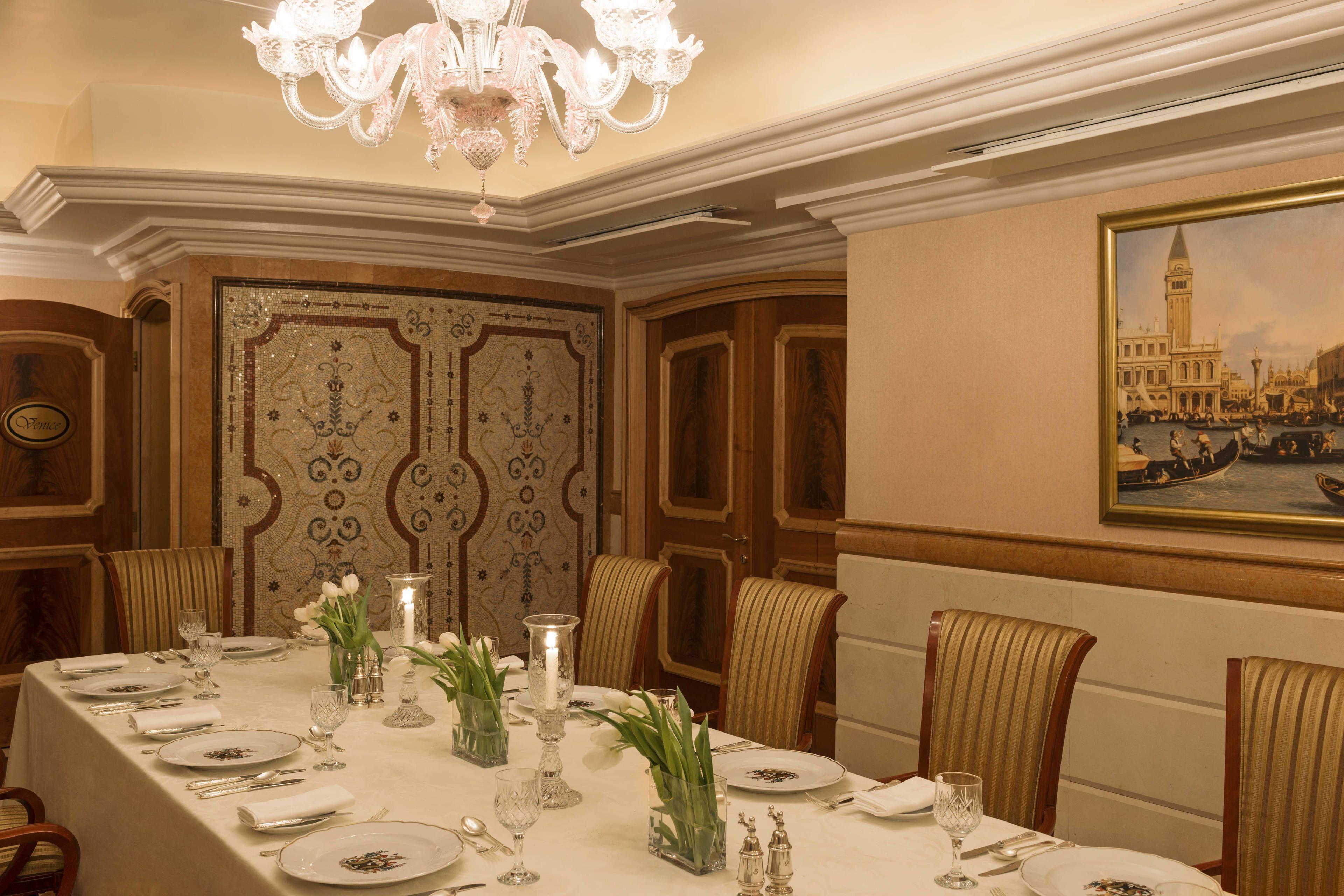 Sheraton Kuwait, A Luxury Collection (Hotel) 5⋆ ··· Al Asimah, Kuwait ...