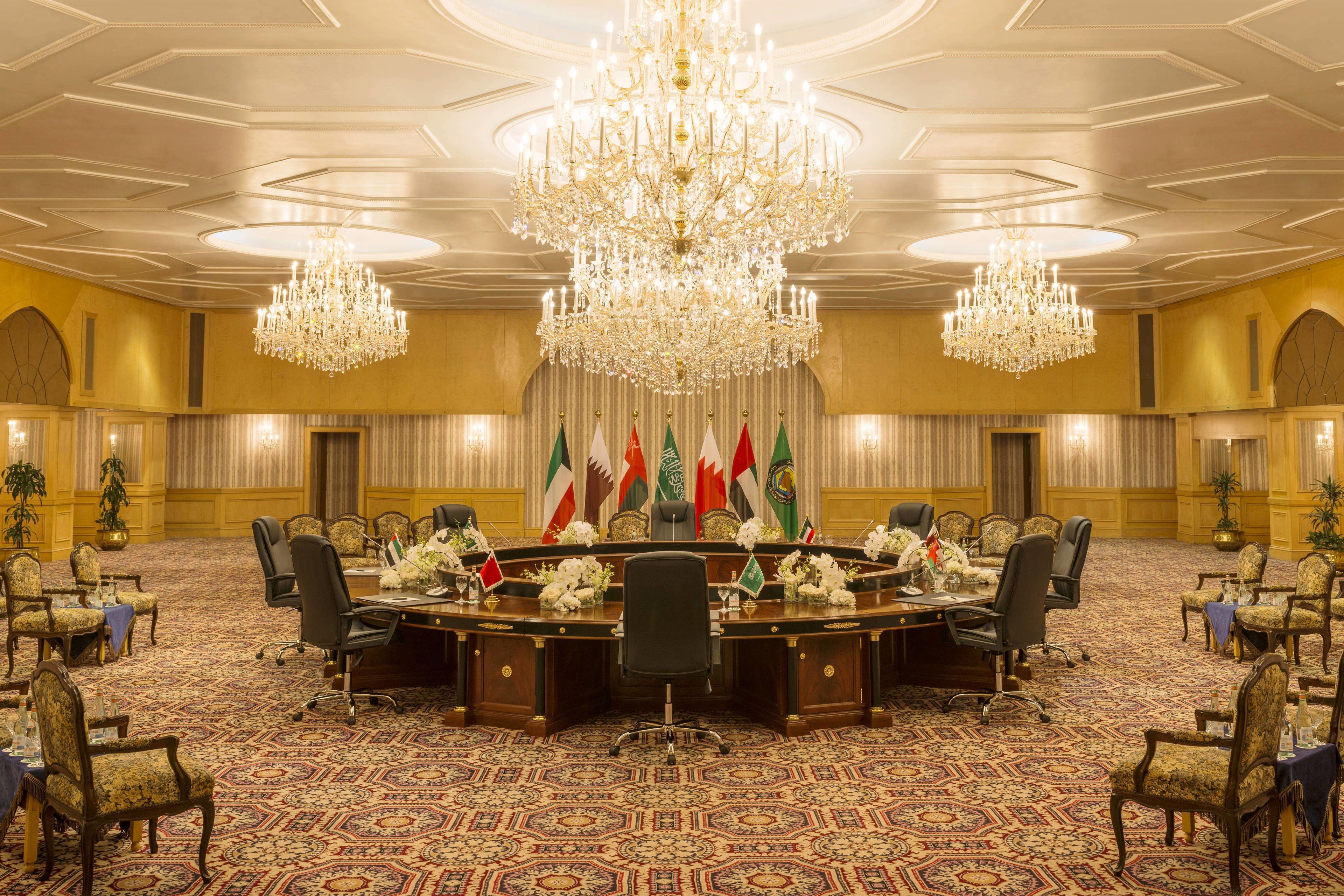 Sheraton Kuwait, A Luxury Collection (Hotel) 5⋆ ··· Al Asimah, Kuwait ...